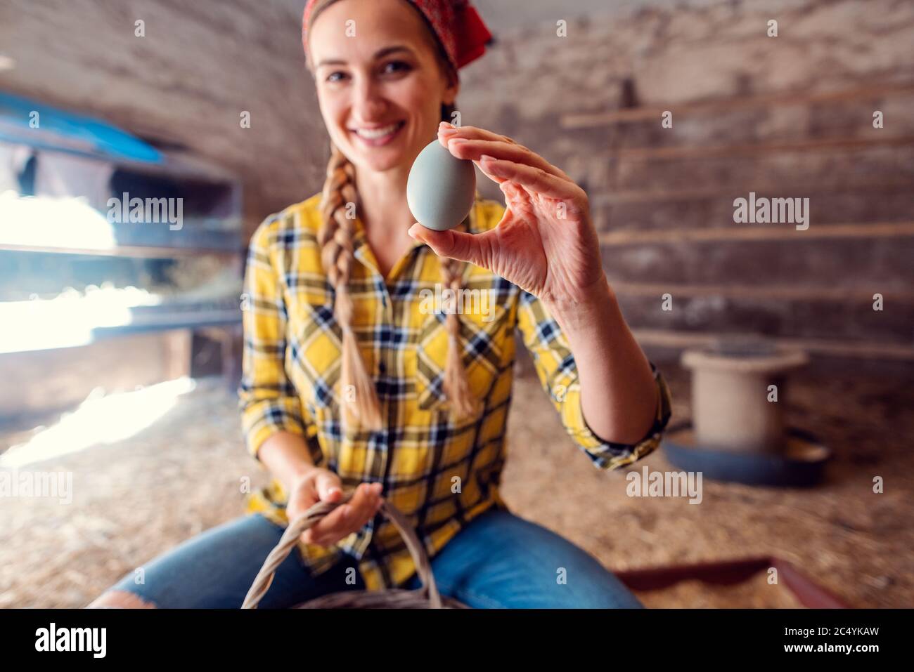 Woman eggs hi-res stock photography and images - Alamy