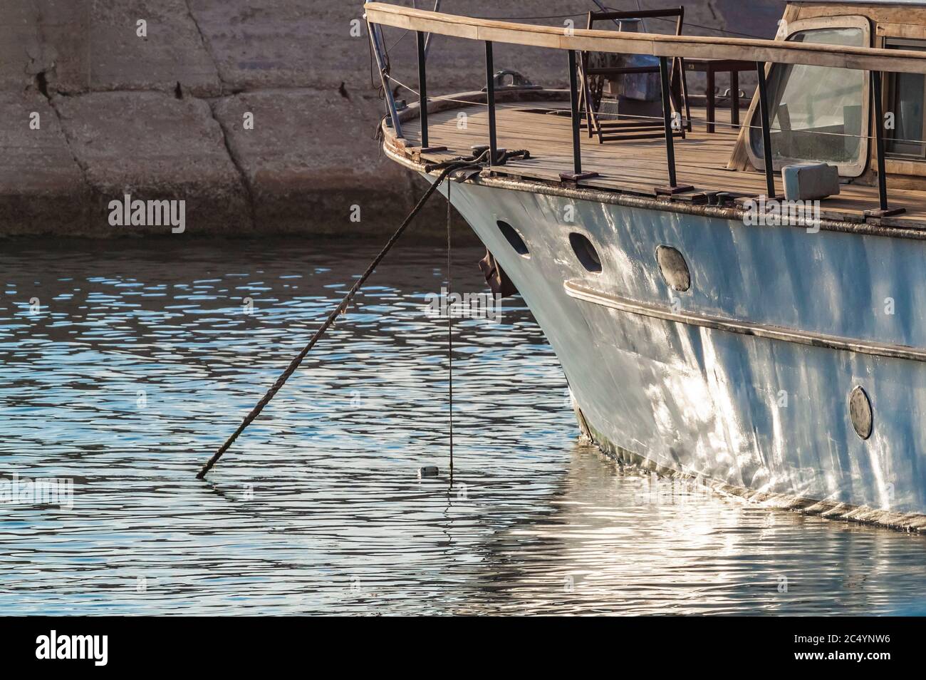 Old wooden boat sea prow hi-res stock photography and images - Alamy