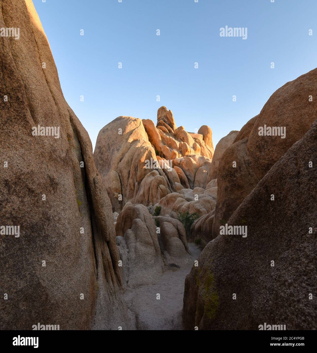 Interesting rock formation hi-res stock photography and images - Alamy