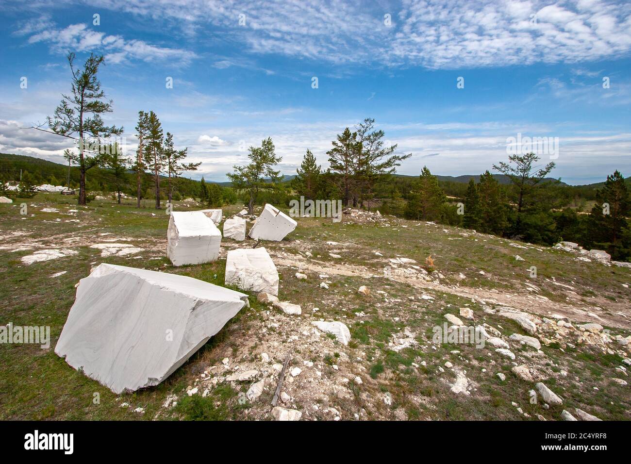 Near marble blocks old mine hi-res stock photography and images - Alamy