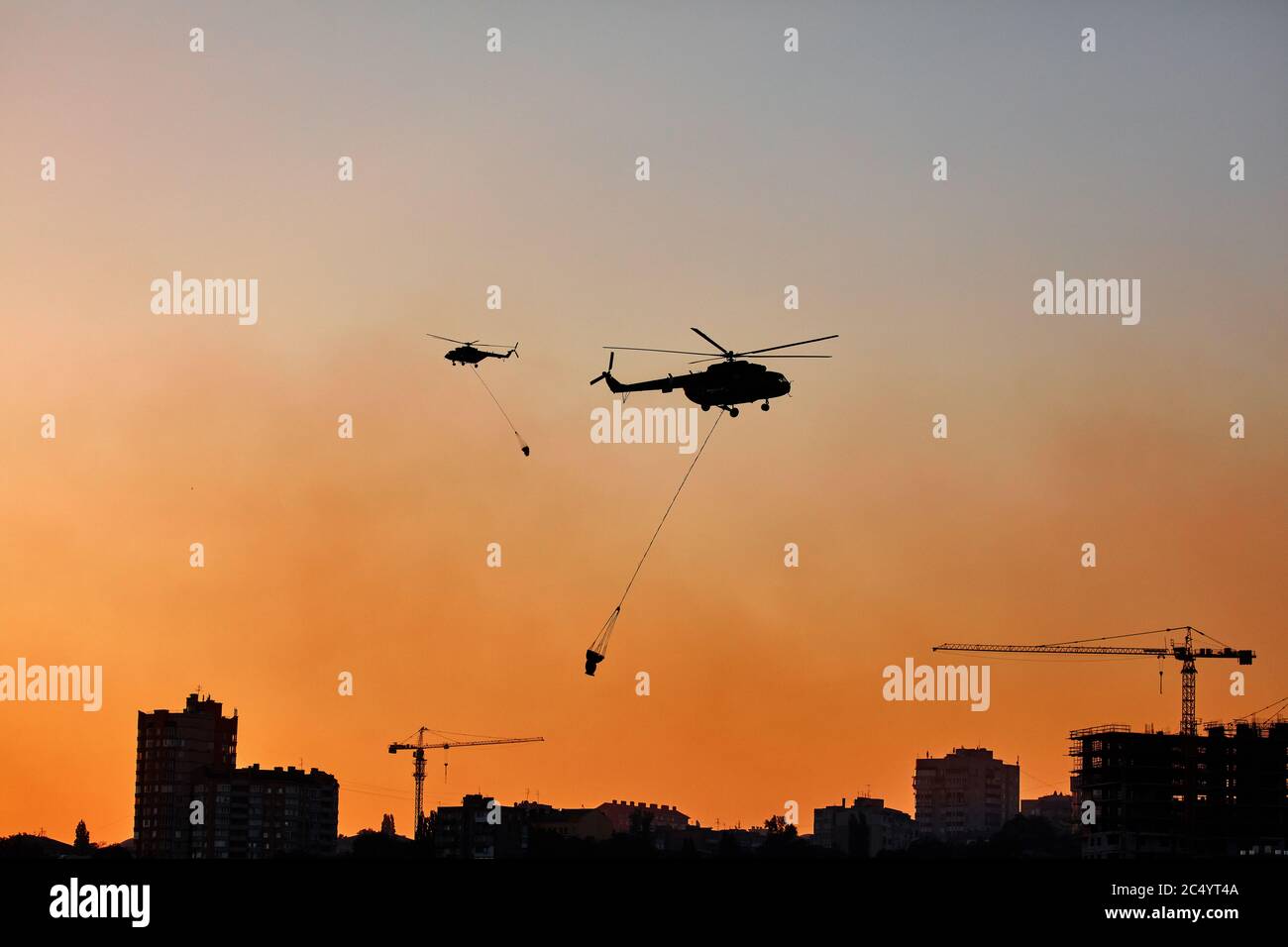 Fire service helicopters hi-res stock photography and images - Alamy
