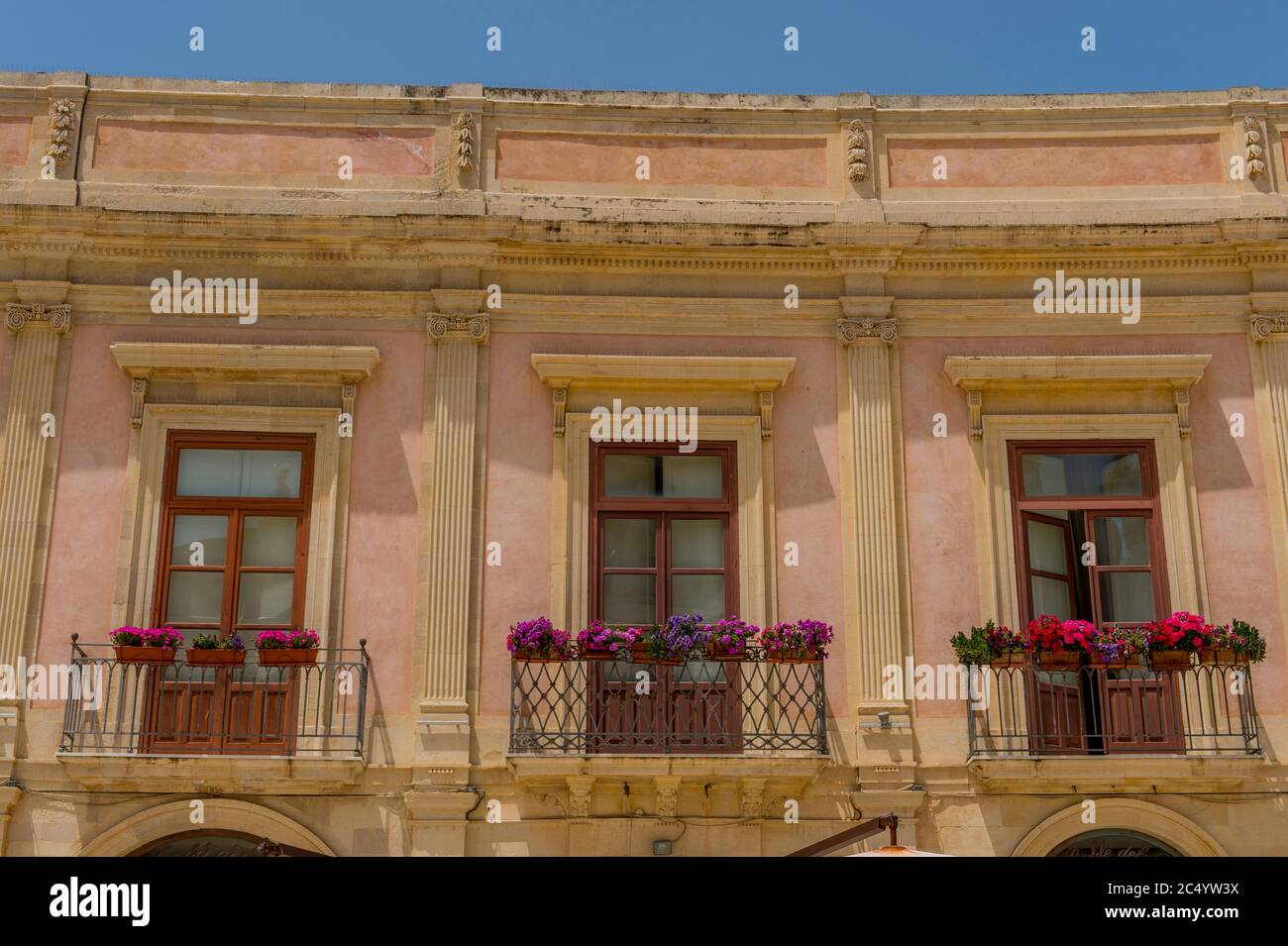 Detail of a house at the Piazza del Duomo in Ortygia the old town of ...