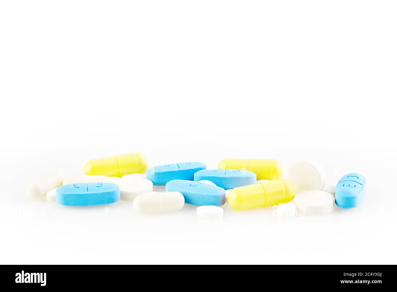 Antihistamine tablets Cut Out Stock Images & Pictures - Alamy