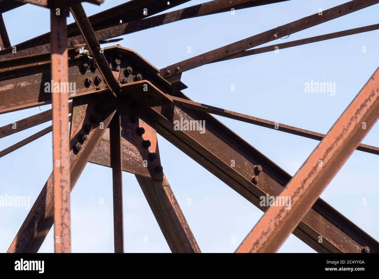 Structural steel beam on roof hi-res stock photography and images - Alamy
