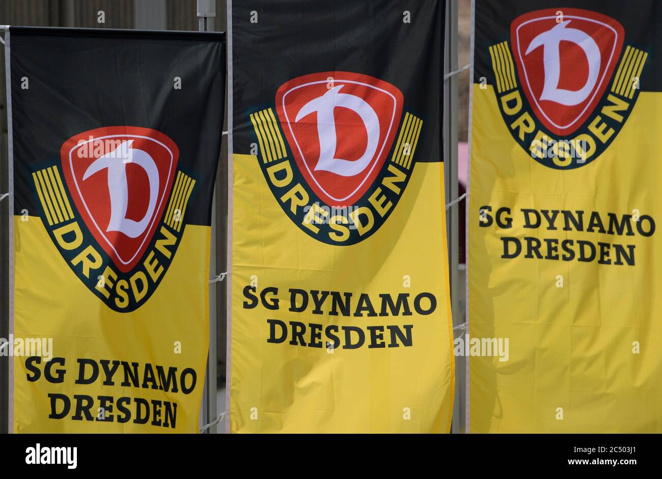 Dynamologo hi-res stock photography and images - Alamy