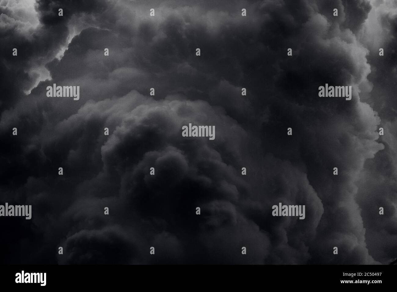 Dramatic black smoke from a fire Stock Photo - Alamy
