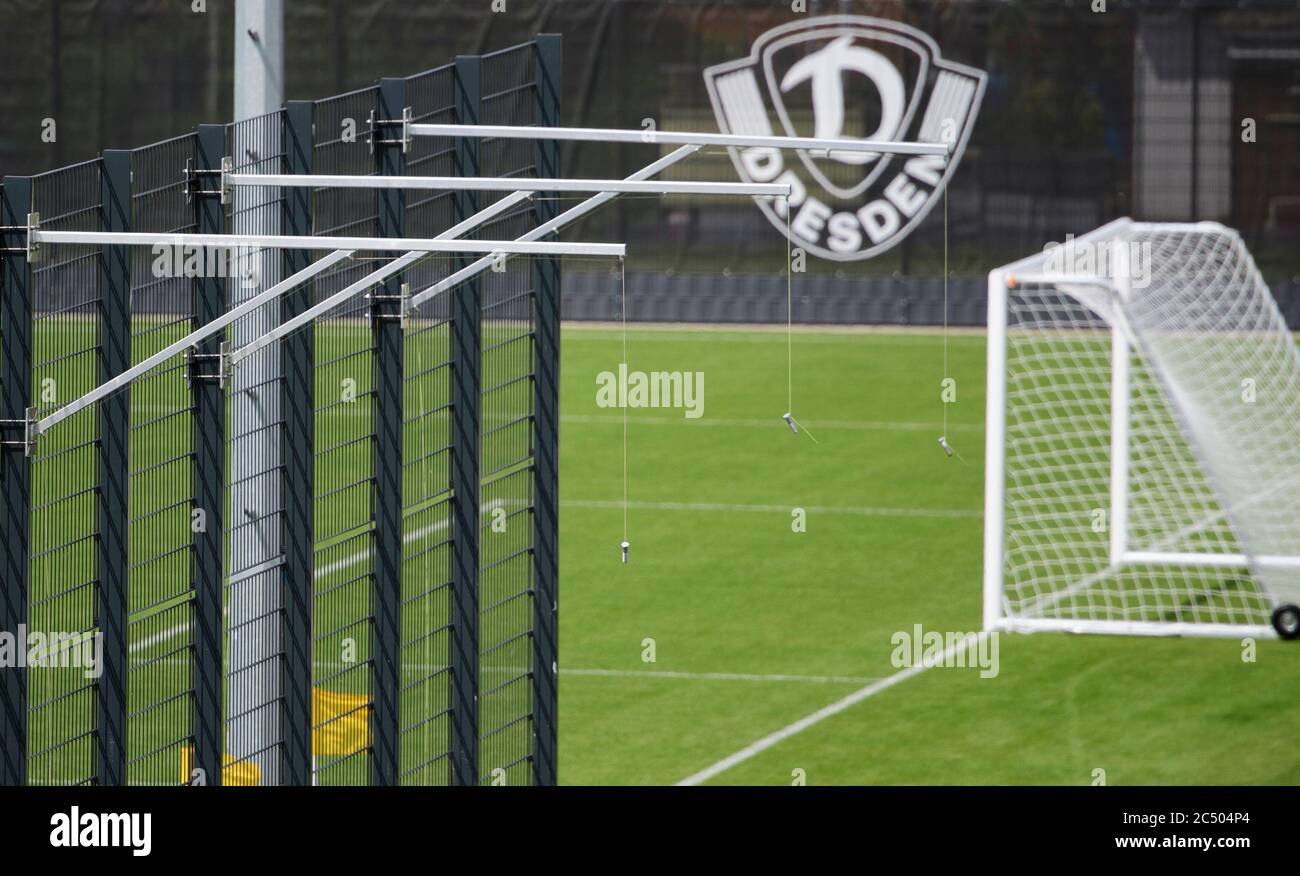 Pendulums hi-res stock photography and images - Alamy