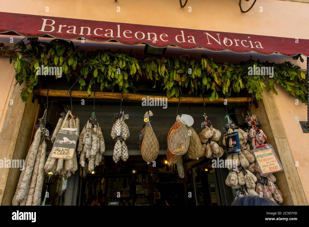 Medieval butcher shop hi-res stock photography and images - Alamy