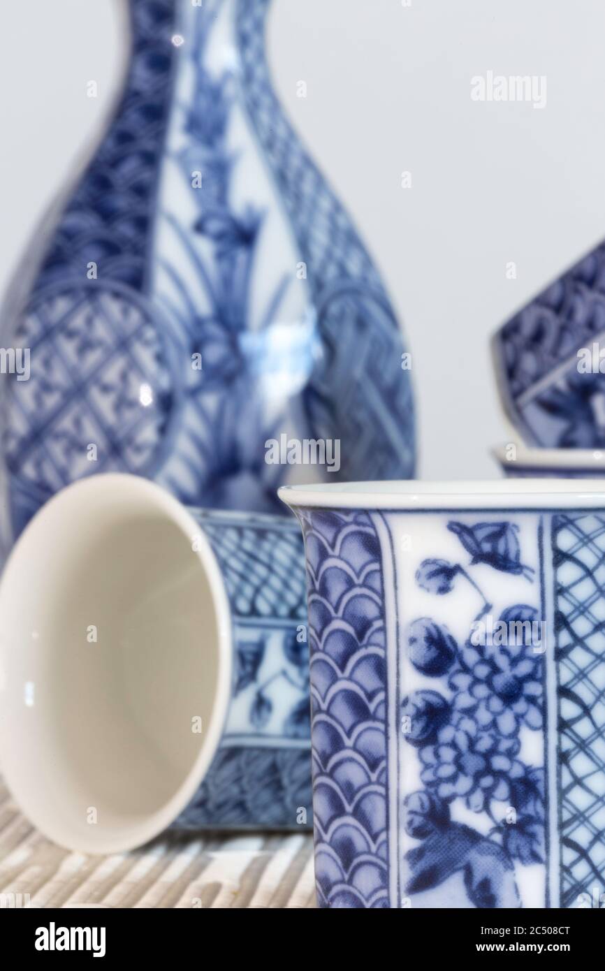 Blue and white patterned Japanese sake set Stock Photo - Alamy