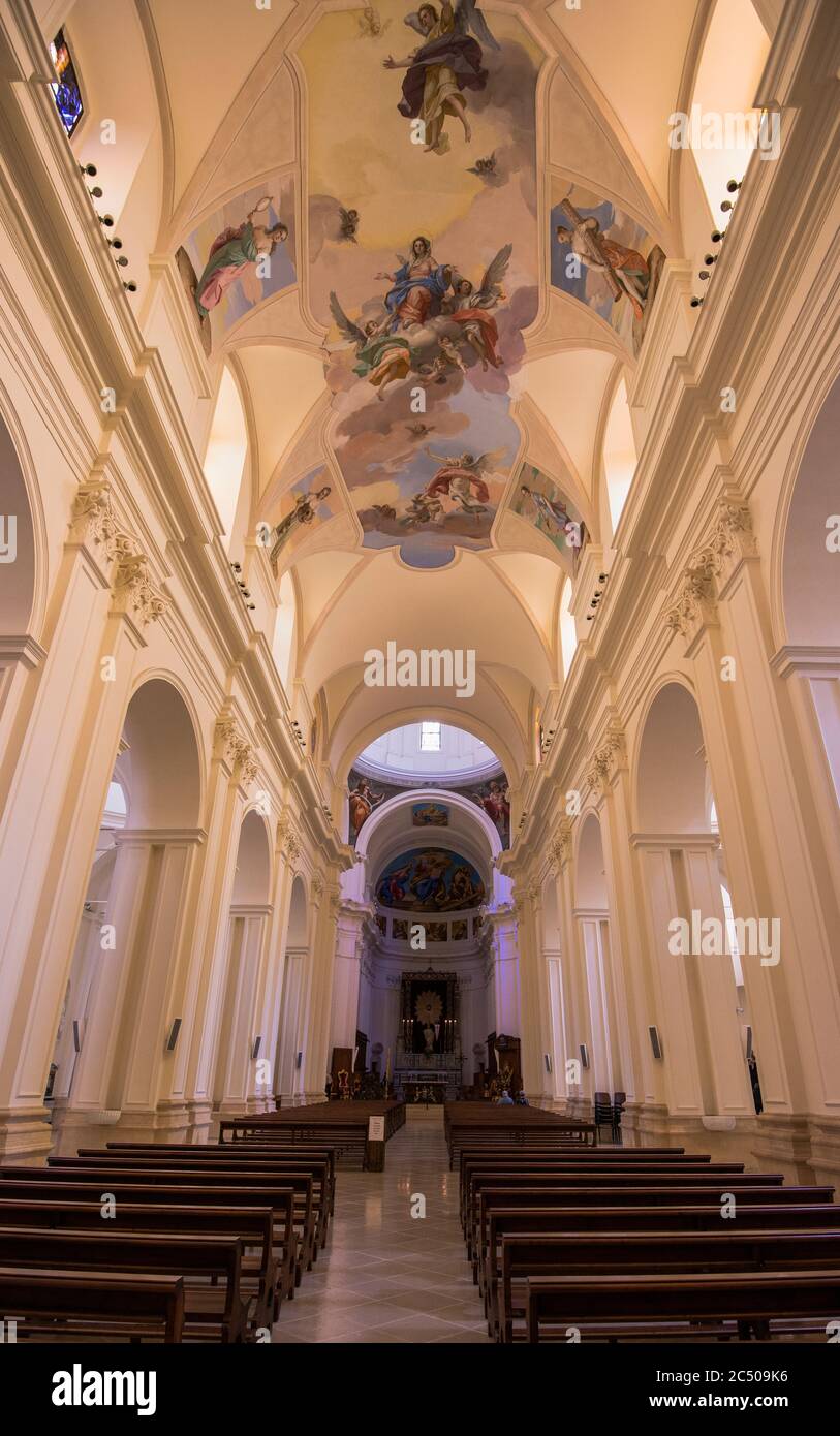 Interior of Cathedral of San Nicolo in Sicilian baroque style, Noto Old ...