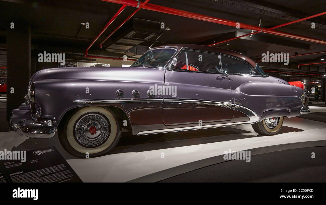 1952 Buick Roadmaster