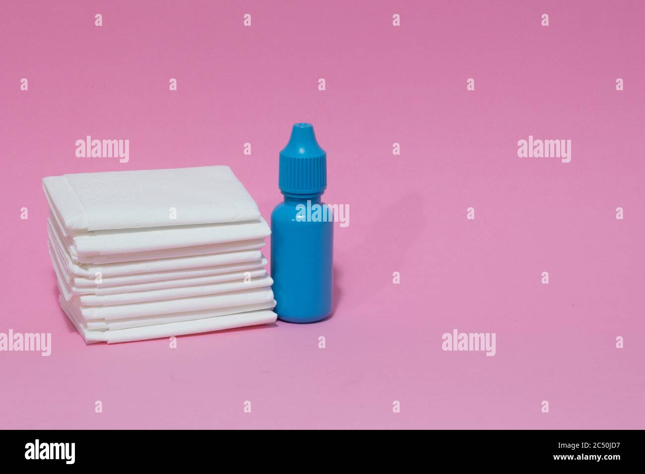 Nose drops hi-res stock photography and images - Alamy