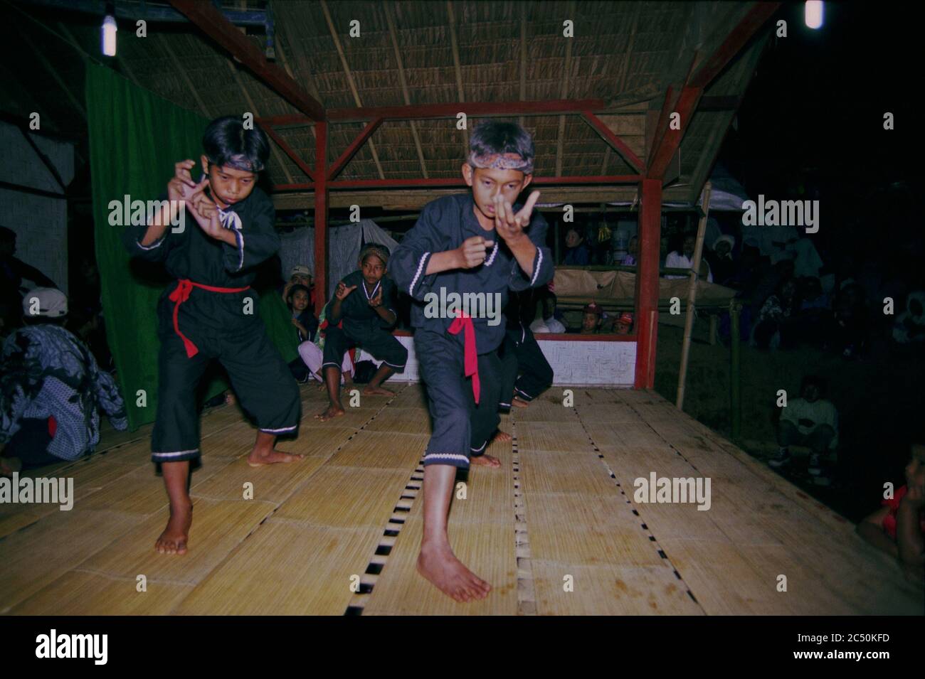 Pencak silat indonesian children hi-res stock photography and images ...