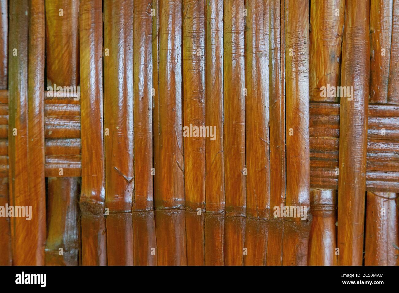 Wooden mesh hi-res stock photography and images - Alamy