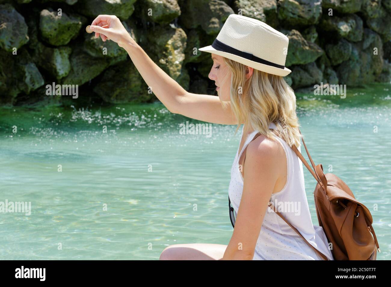 Tossing a coin hi-res stock photography and images - Alamy