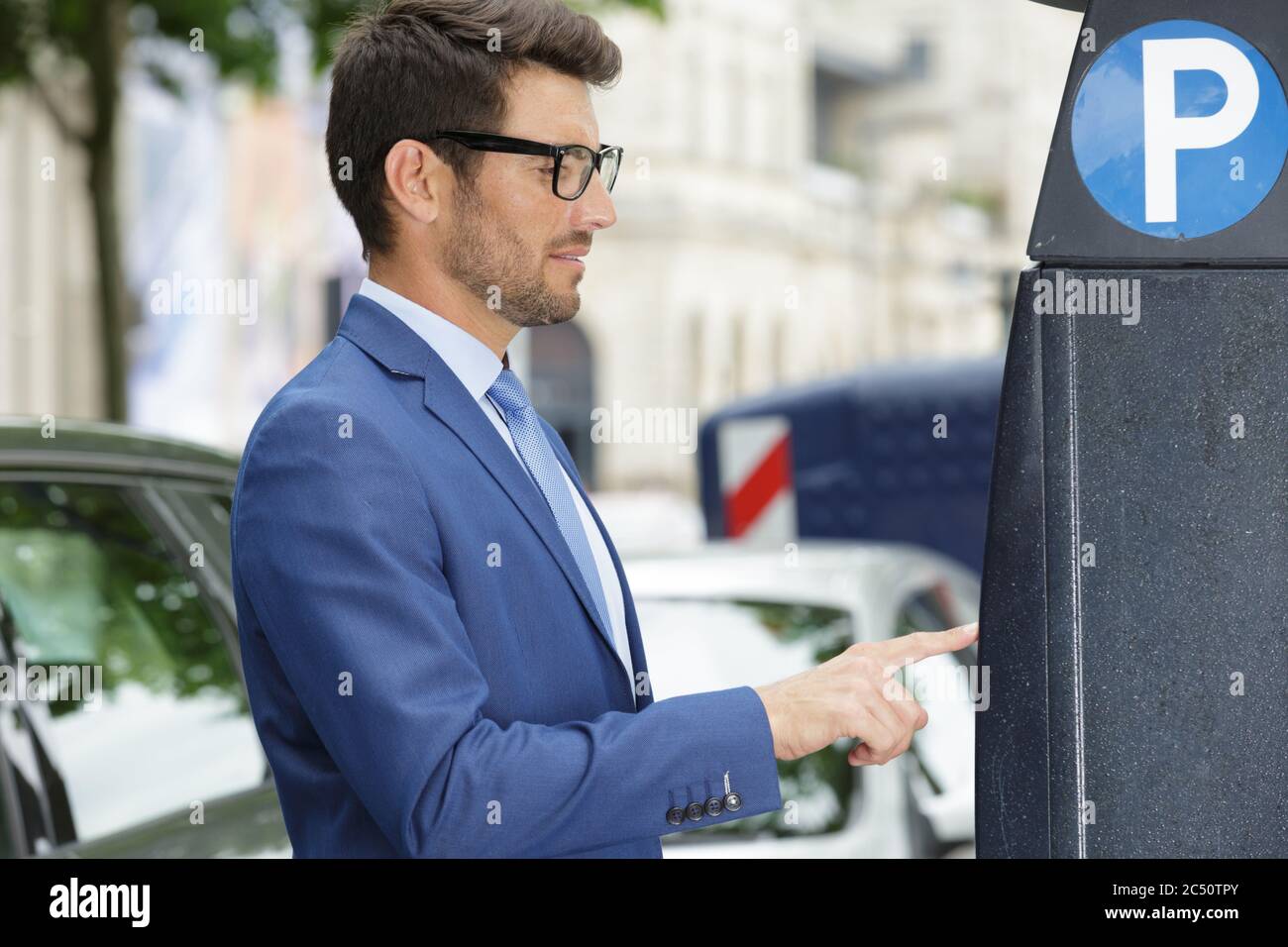 Road side parking meter hi-res stock photography and images - Alamy