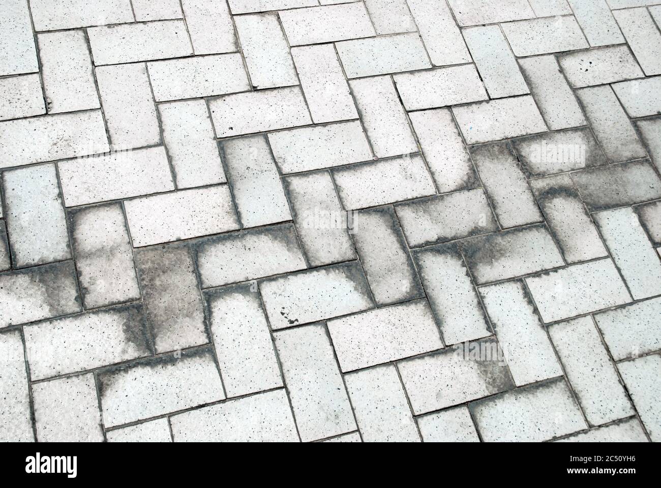 Broken tile pathway hi-res stock photography and images - Alamy
