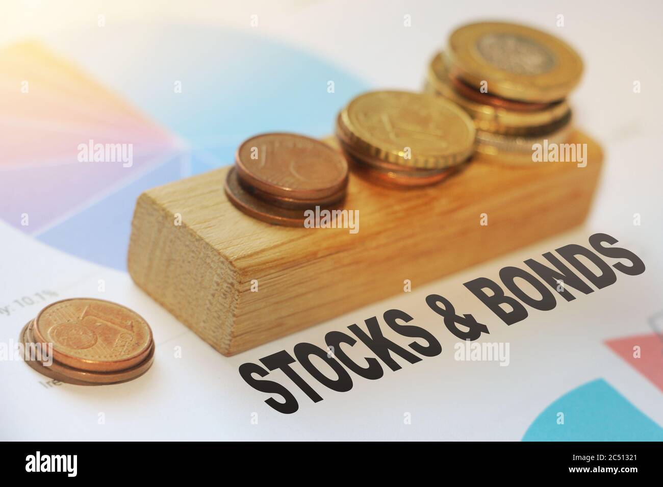 Fixed rate bond hi-res stock photography and images - Alamy