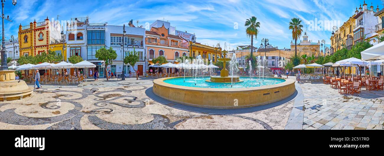 SANLUCAR, SPAIN - SEPTEMBER 22, 2019: Panoramic ensemble of old Plaza ...