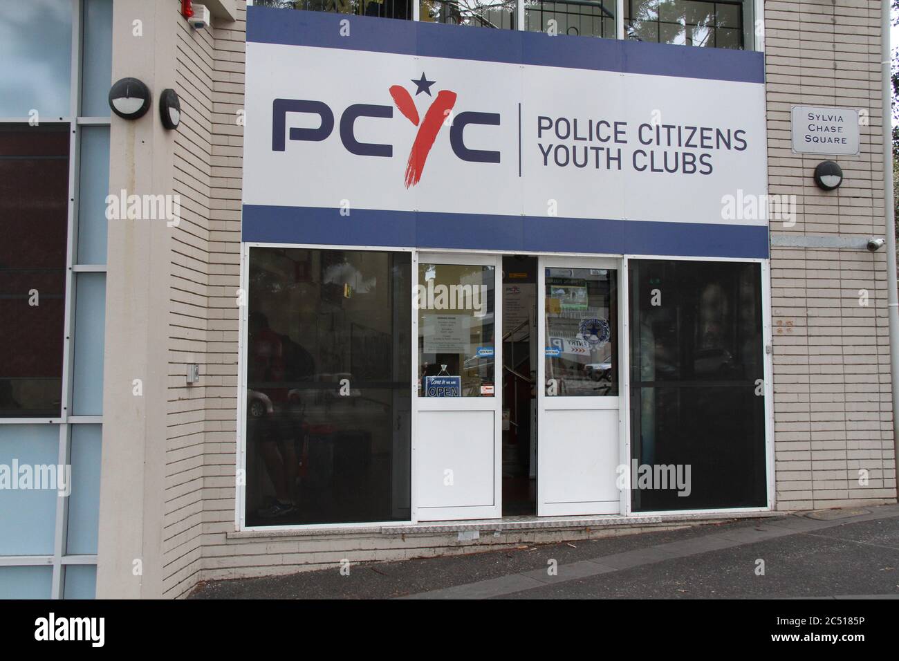 The front entrance of the Woolloomooloo PCYC (Police Citizens Youth ...