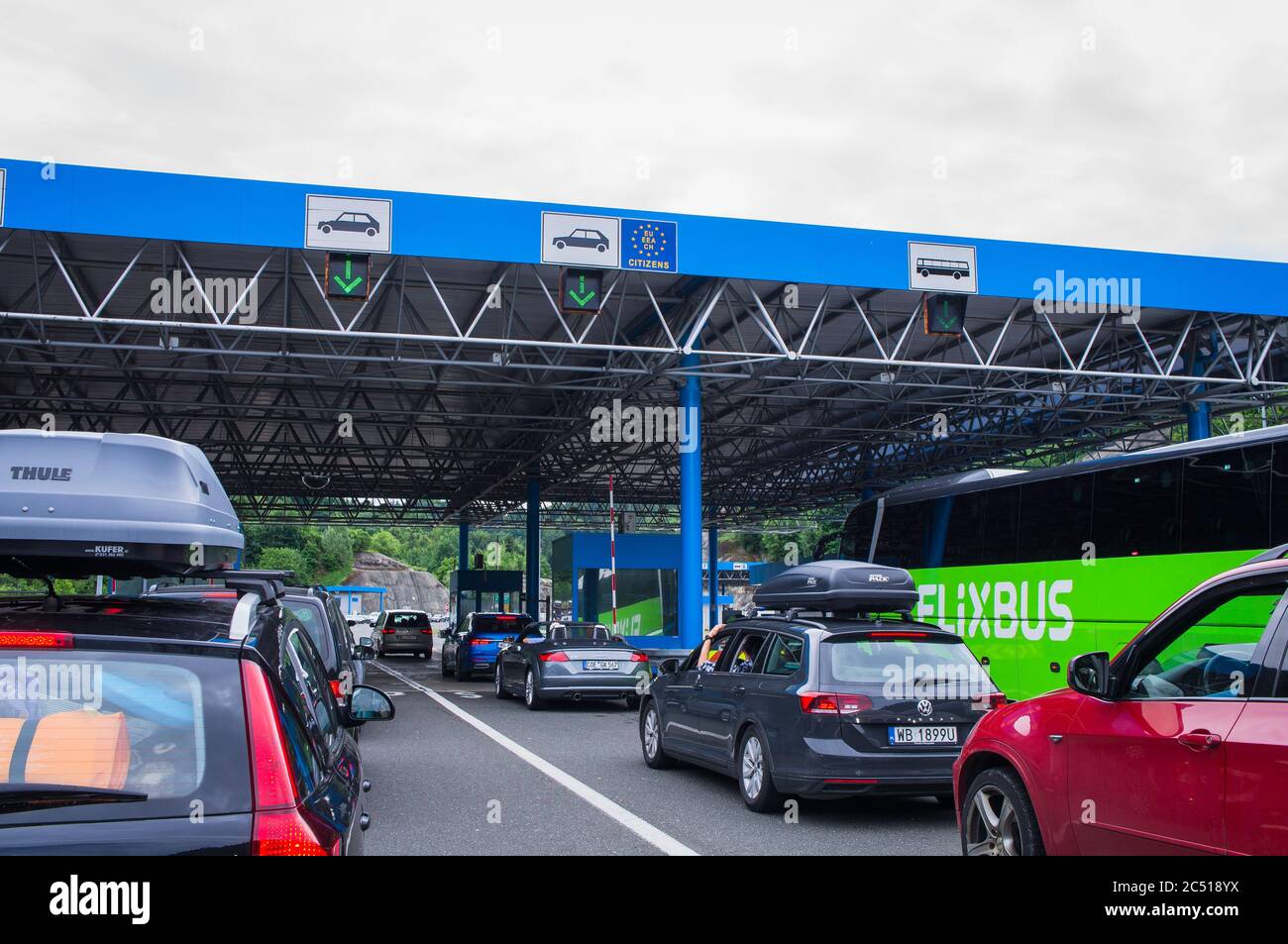Gruskovje/Macelj border crossing - Slovenia - Croatia, SLO-HR, bus ...