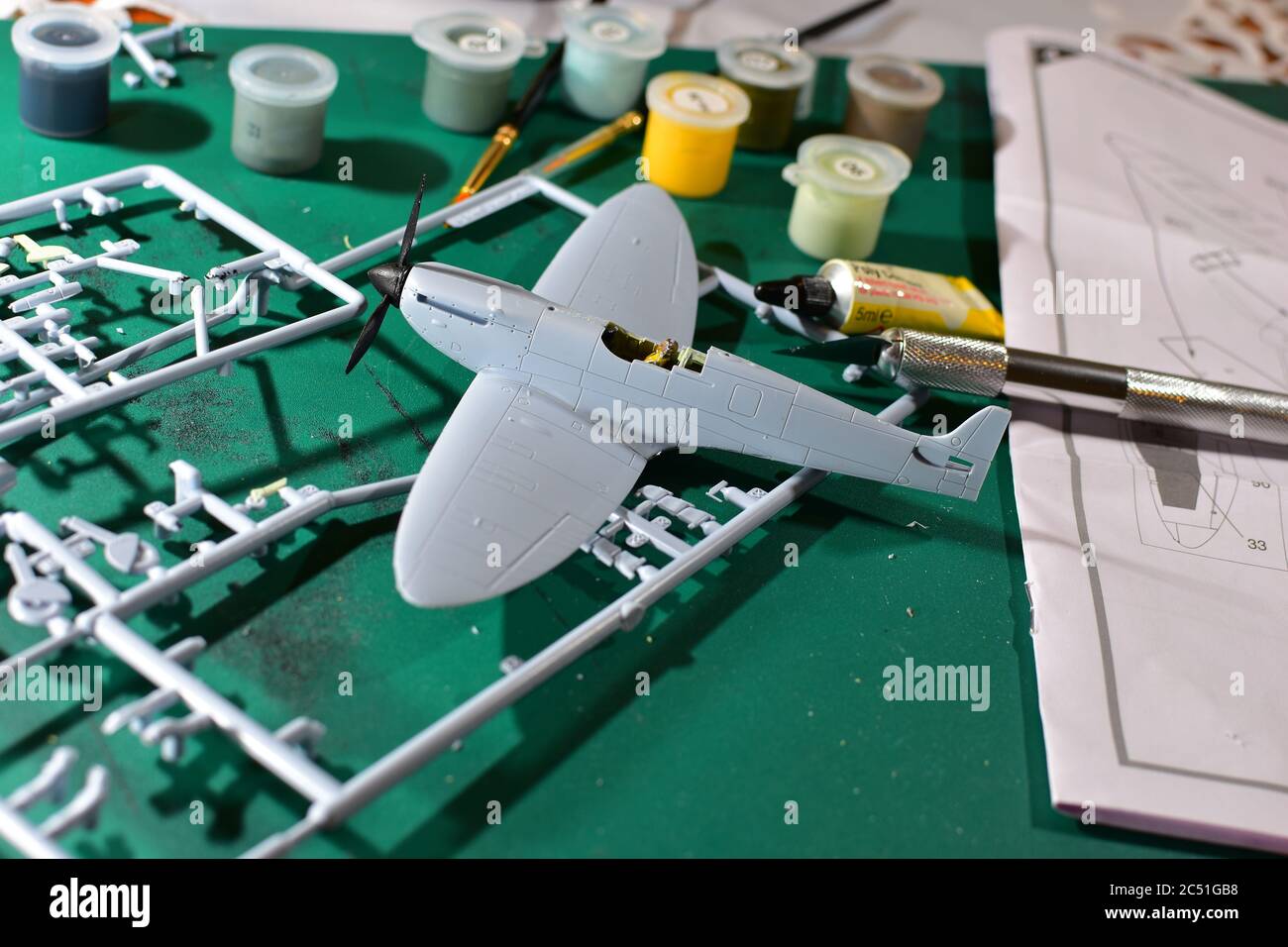 Supermarine Spitfire Mk.1a Airfix aircraft model 1:72 scale Stock Photo - Alamy