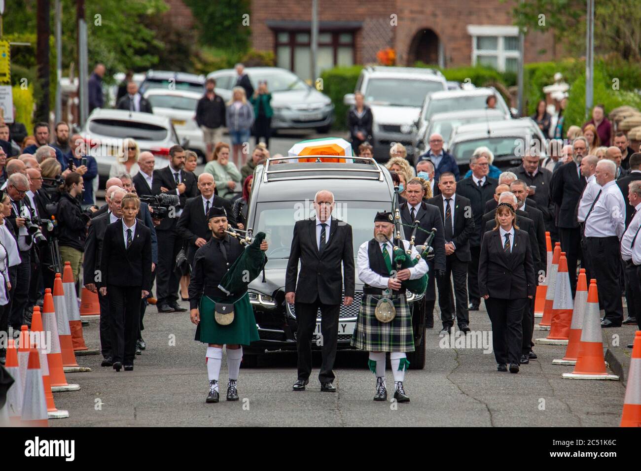 Bobby storey funeral gerry adams hi-res stock photography and images ...