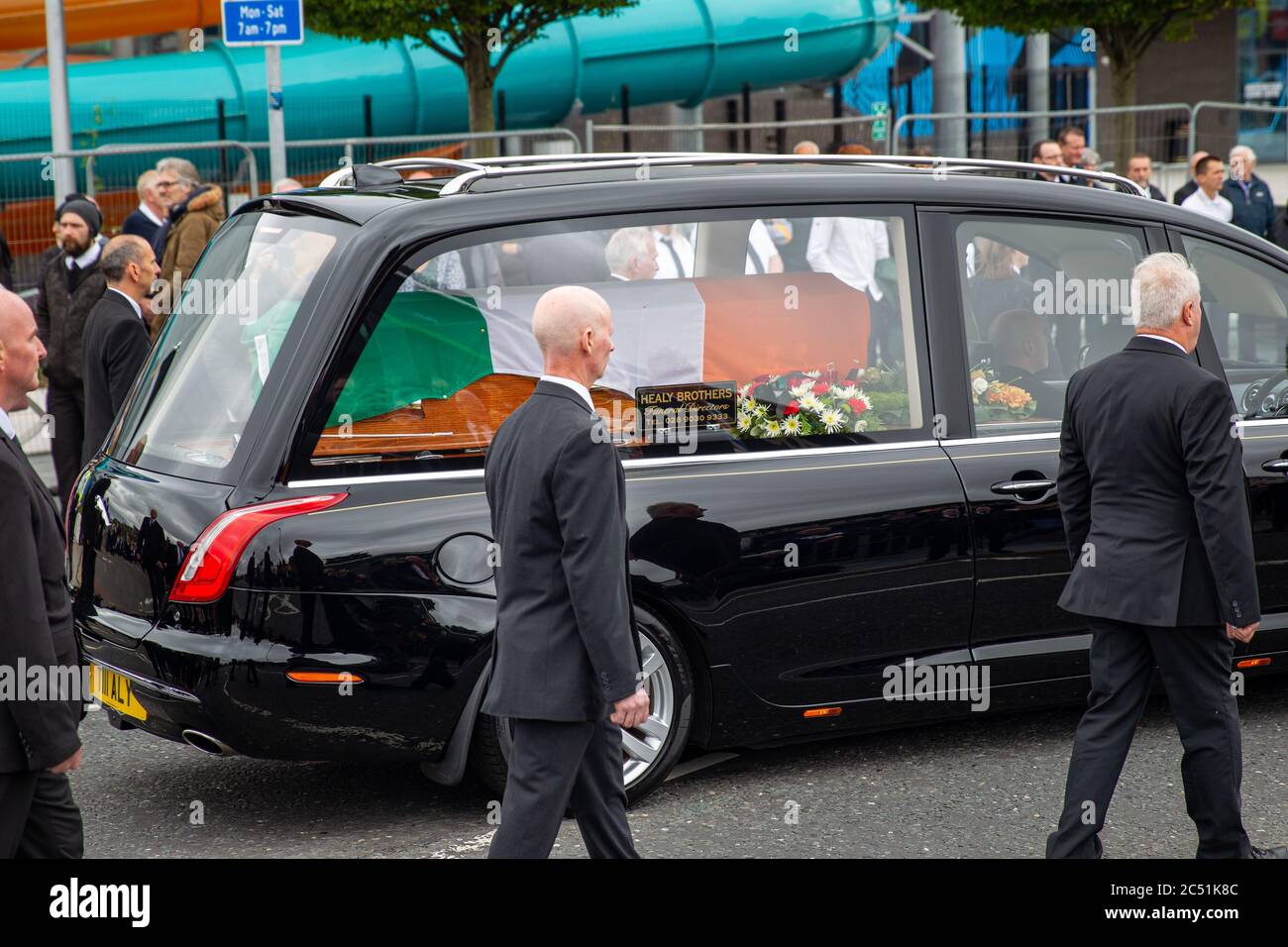Bobby storey funeral gerry adams hi-res stock photography and images ...