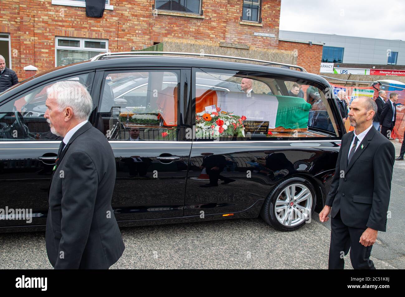 Bobby storey funeral gerry adams hi-res stock photography and images ...