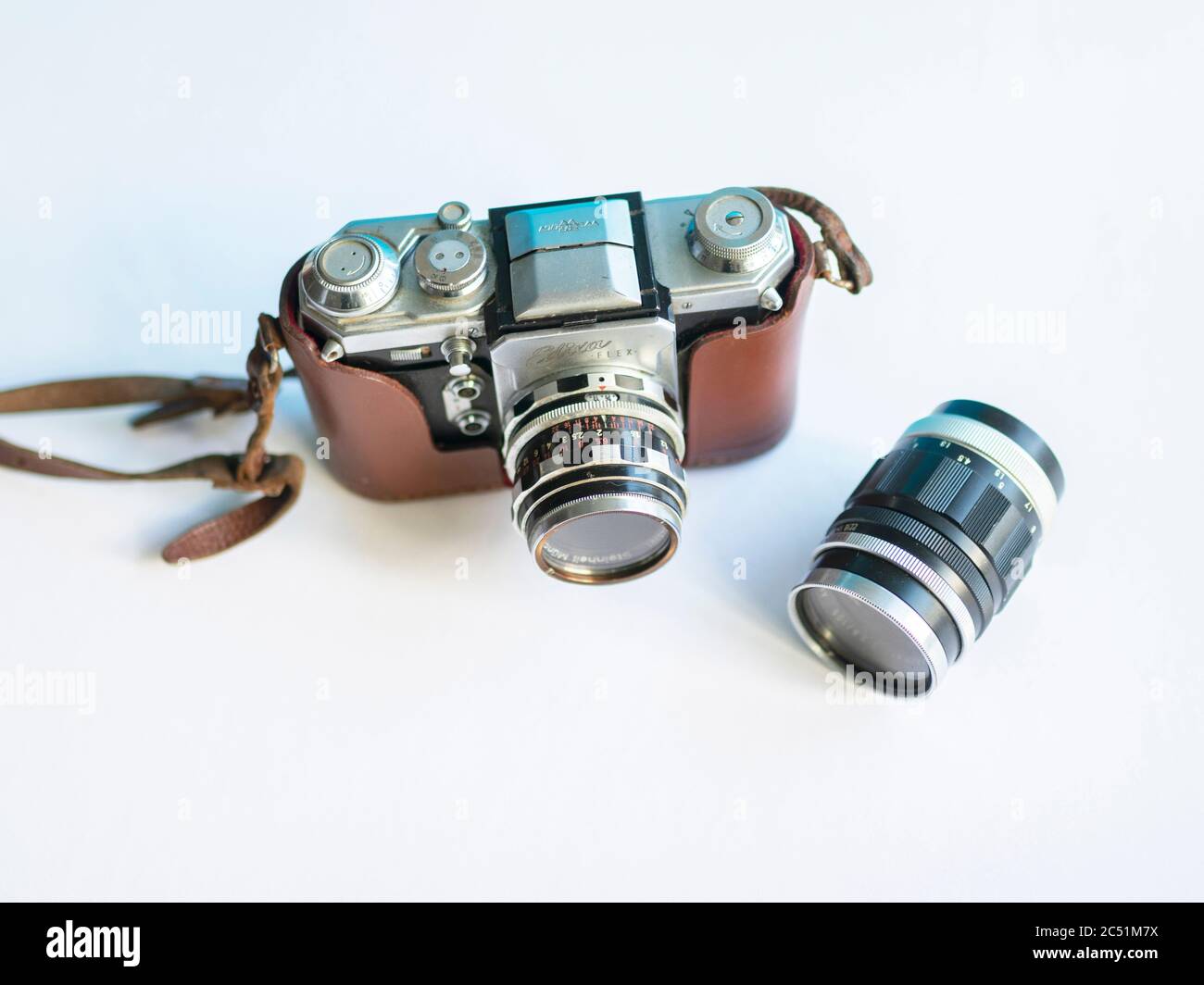 vintage German Edixa Wirgin reflex sir camera and leather case with ...