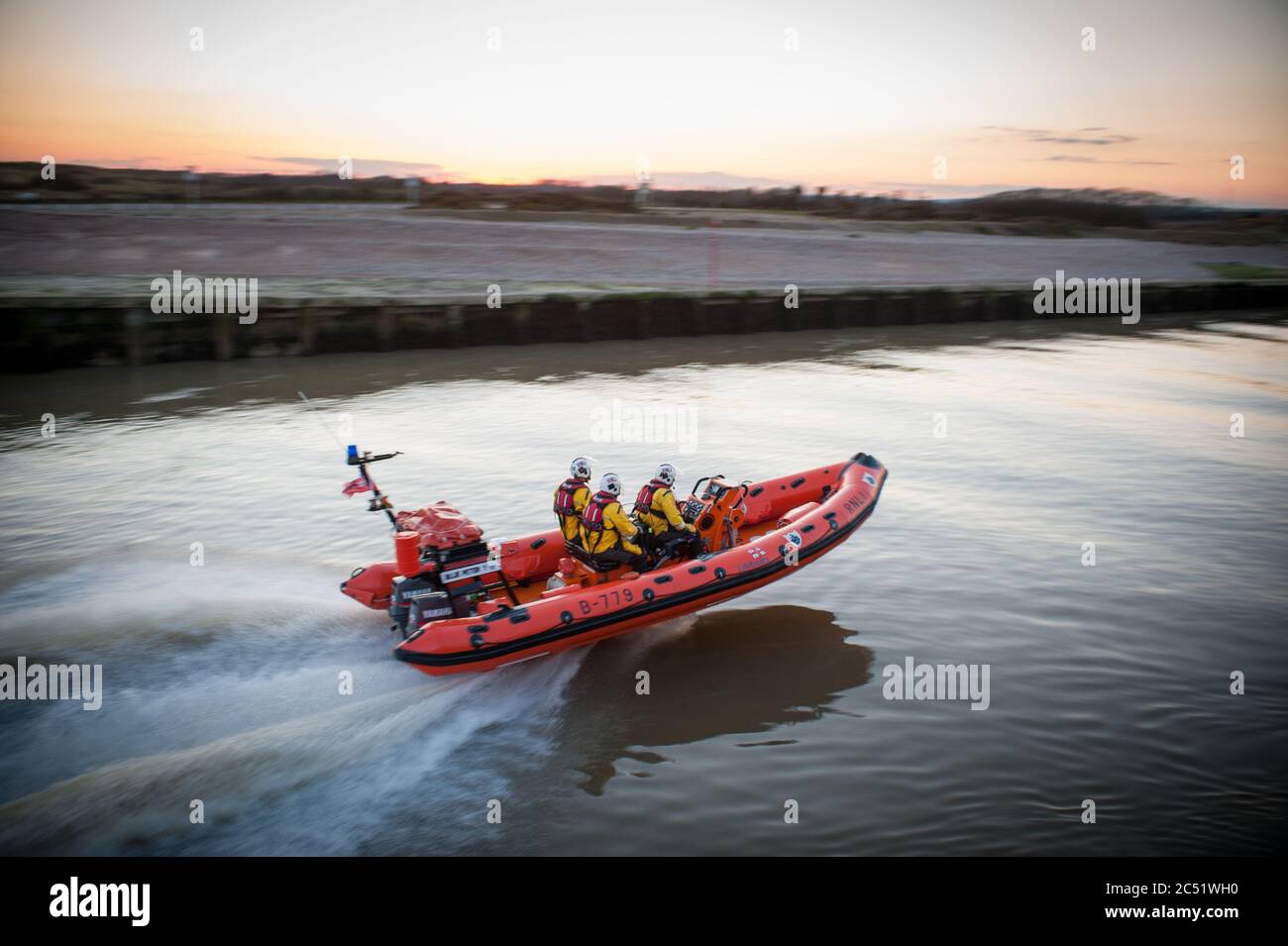 Fast rescue rib hi-res stock photography and images - Alamy