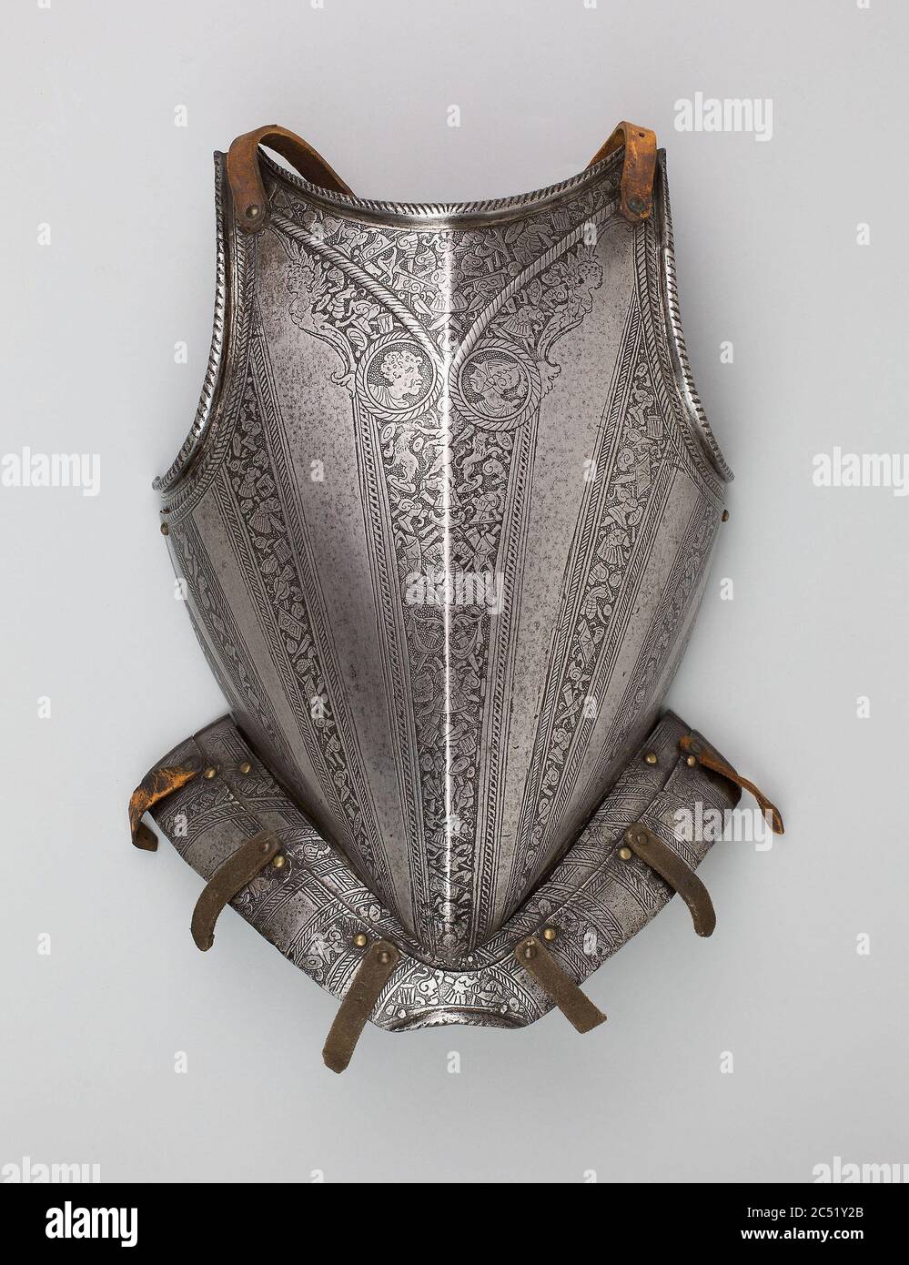 Medieval Chest High Resolution Stock Photography and Images - Alamy