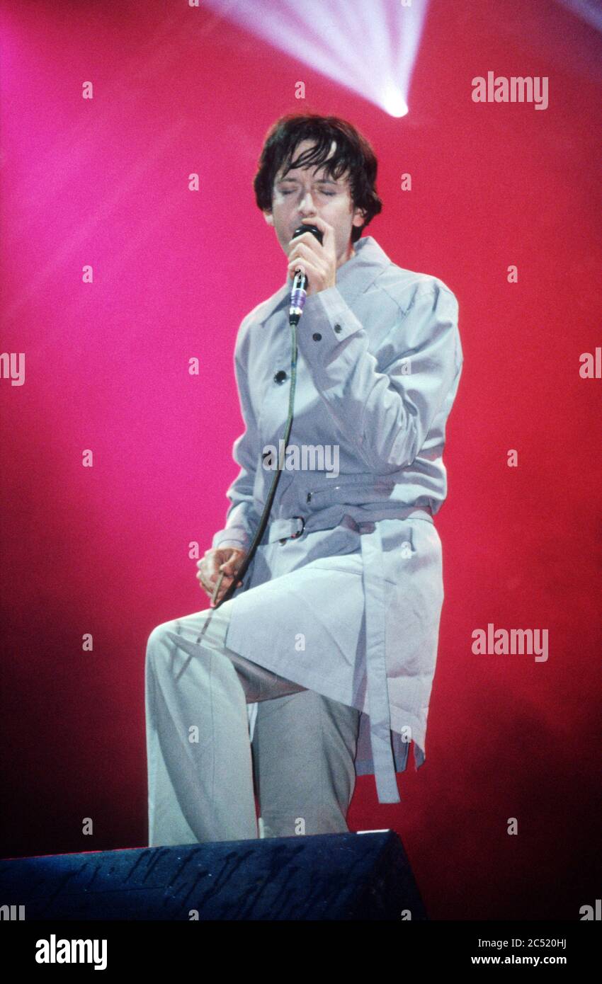 Pulp glastonbury 1998 hi-res stock photography and images - Alamy