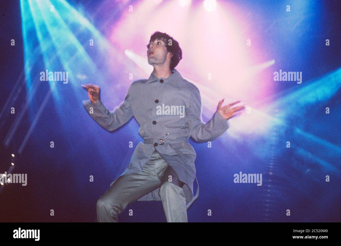 Lead singer pop band pulp hi-res stock photography and images - Alamy