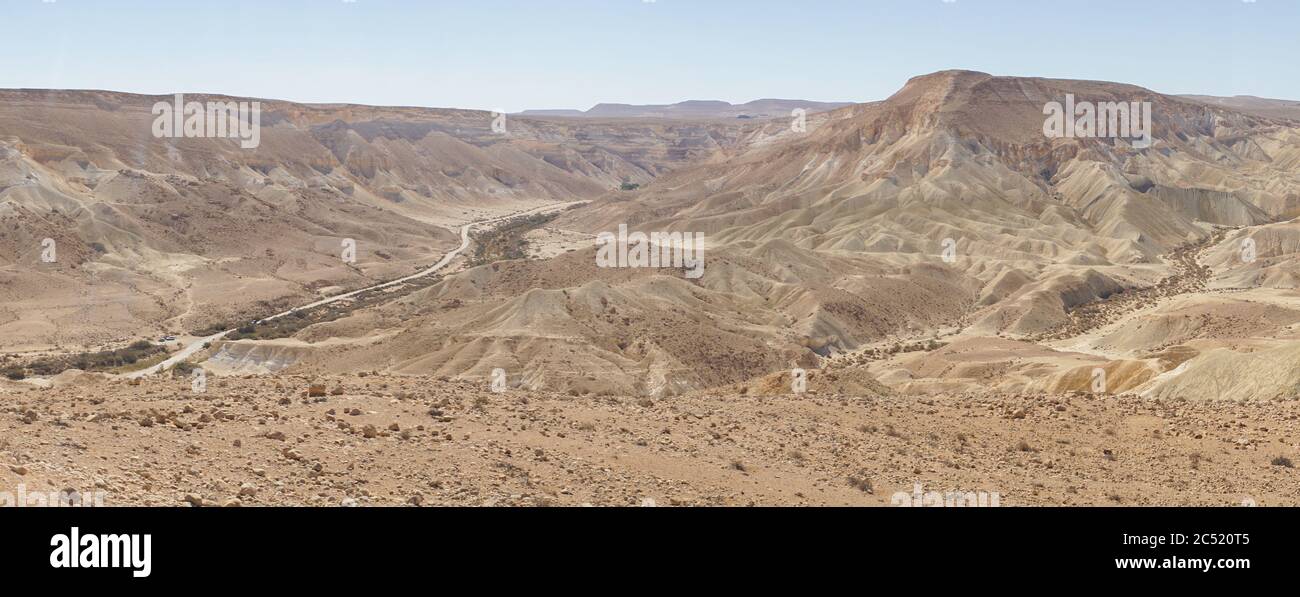 Mitzpe Ramon dry canyon landscape in the Negev desert of Israel Stock ...