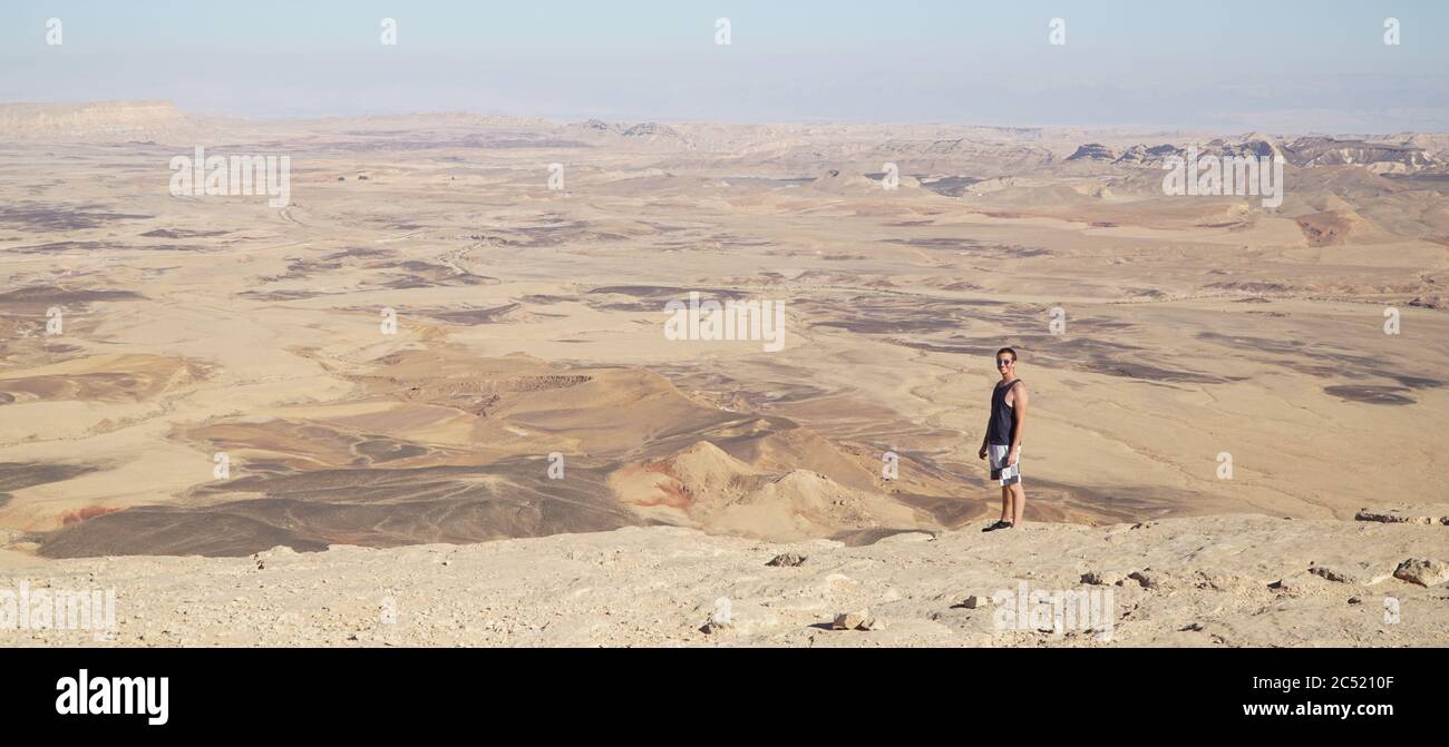Arid dry landscape hi-res stock photography and images - Alamy