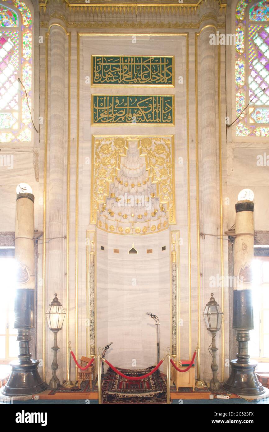 Mihrab of sultanahmet blue mosque hi-res stock photography and images ...