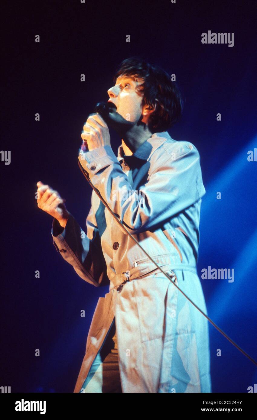 Jarvis Cocker lead singer in Pulp performing at the Glastonbury ...