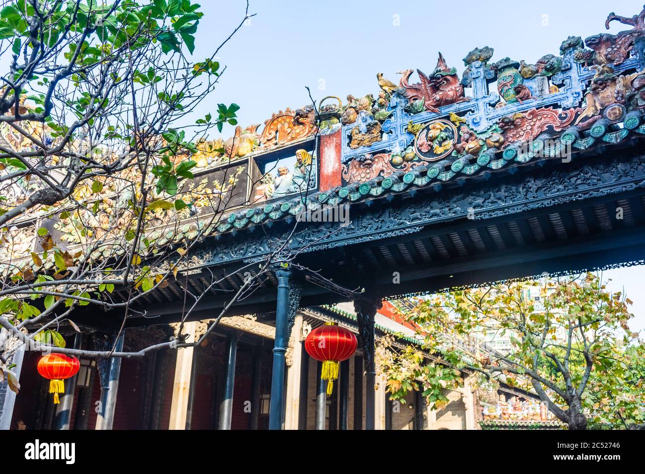 Colorful architecture of the Chen Clan Ancestral Hall in Guangzhou, Guangdong, China Stock Photo ...