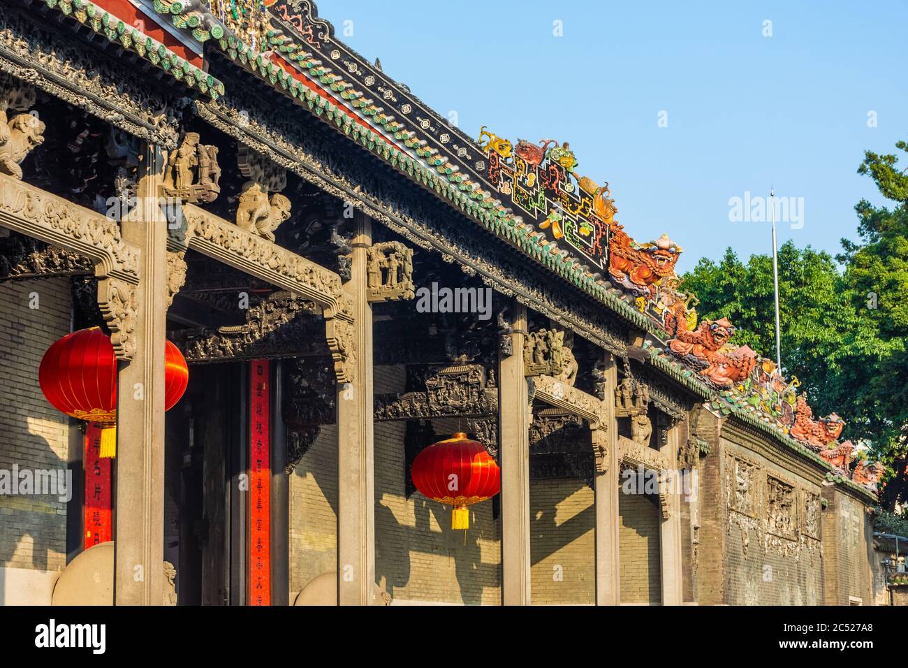 Colorful architecture of the Chen Clan Ancestral Hall in Guangzhou, Guangdong, China Stock Photo ...