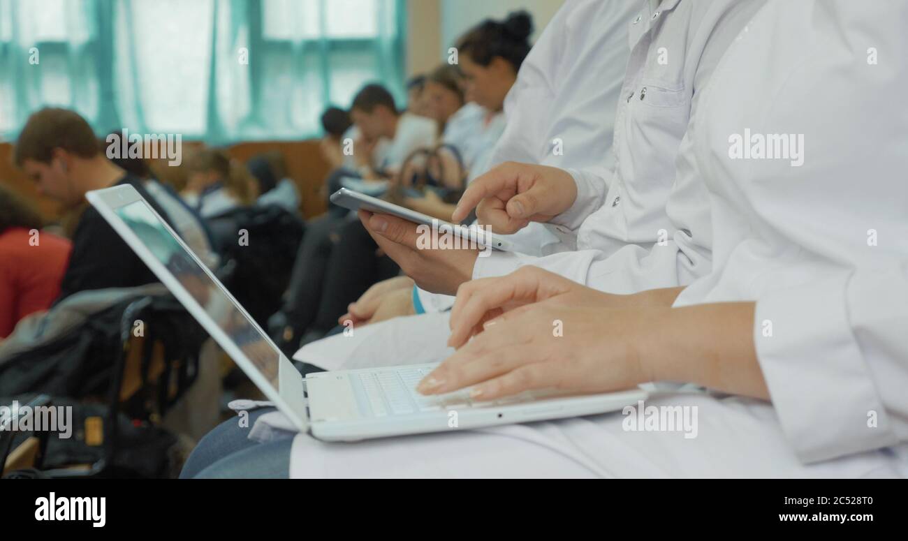 Medical college lecture hall hi-res stock photography and images - Alamy