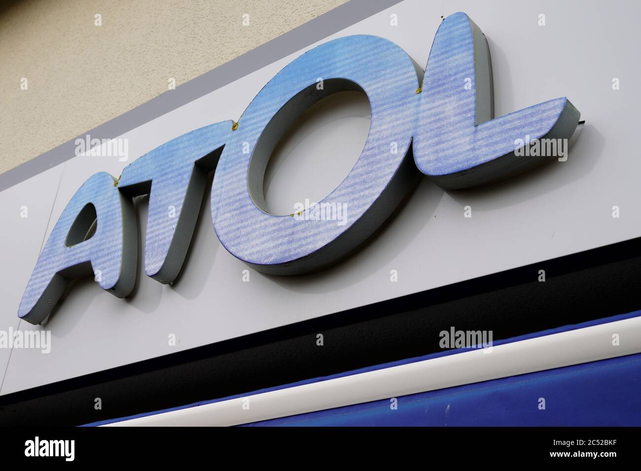 Bordeaux , Aquitaine / France - 06 20 2020 : atol optical logo sign ...