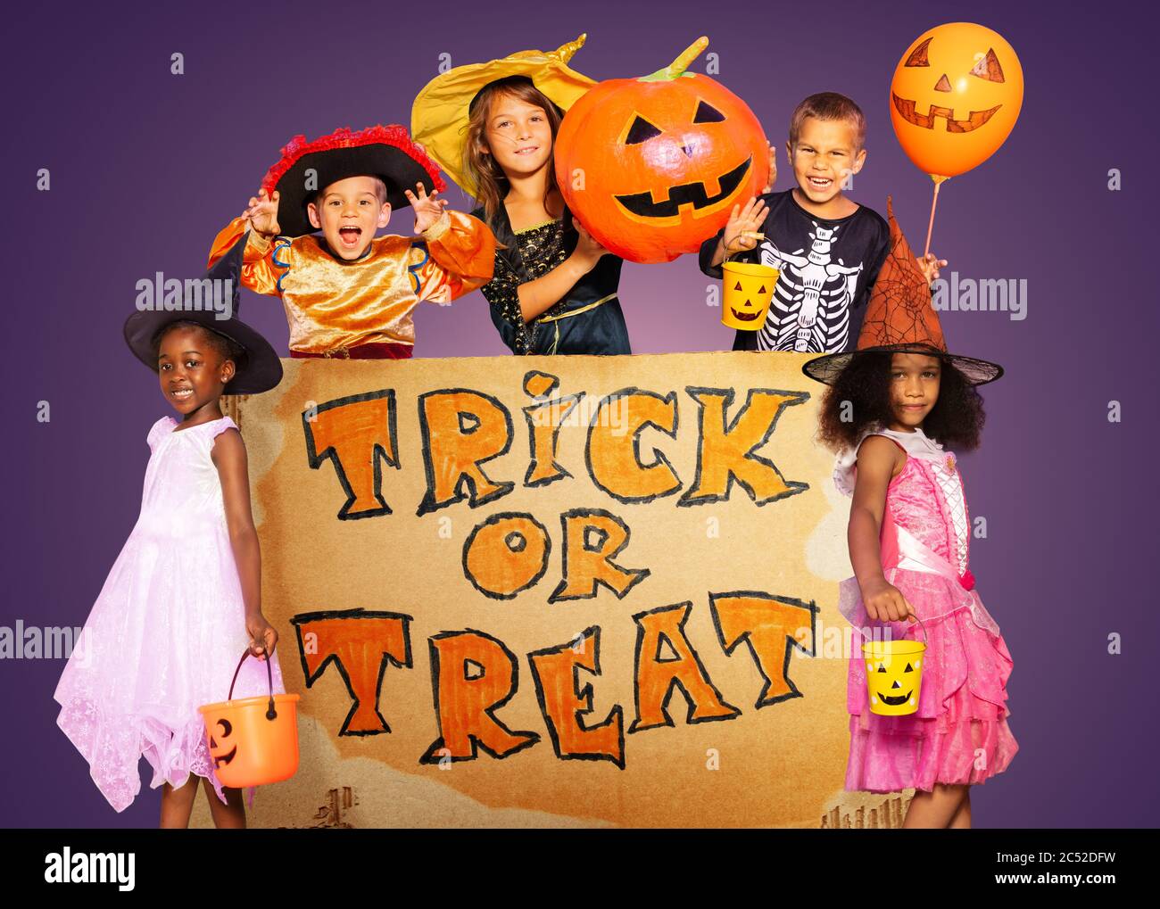 Magician hands boy hi-res stock photography and images - Alamy