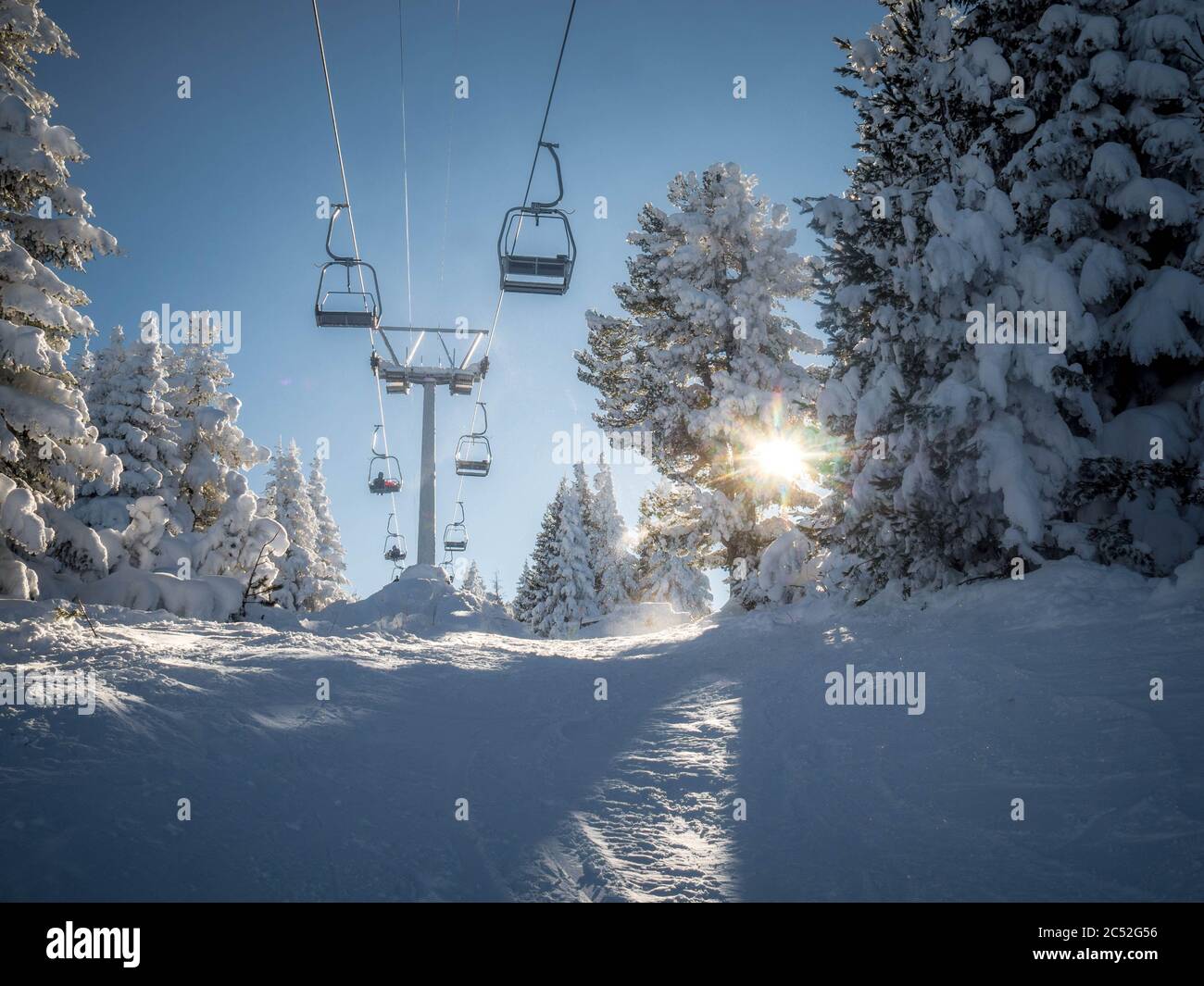 Skiing transportation hi-res stock photography and images - Alamy