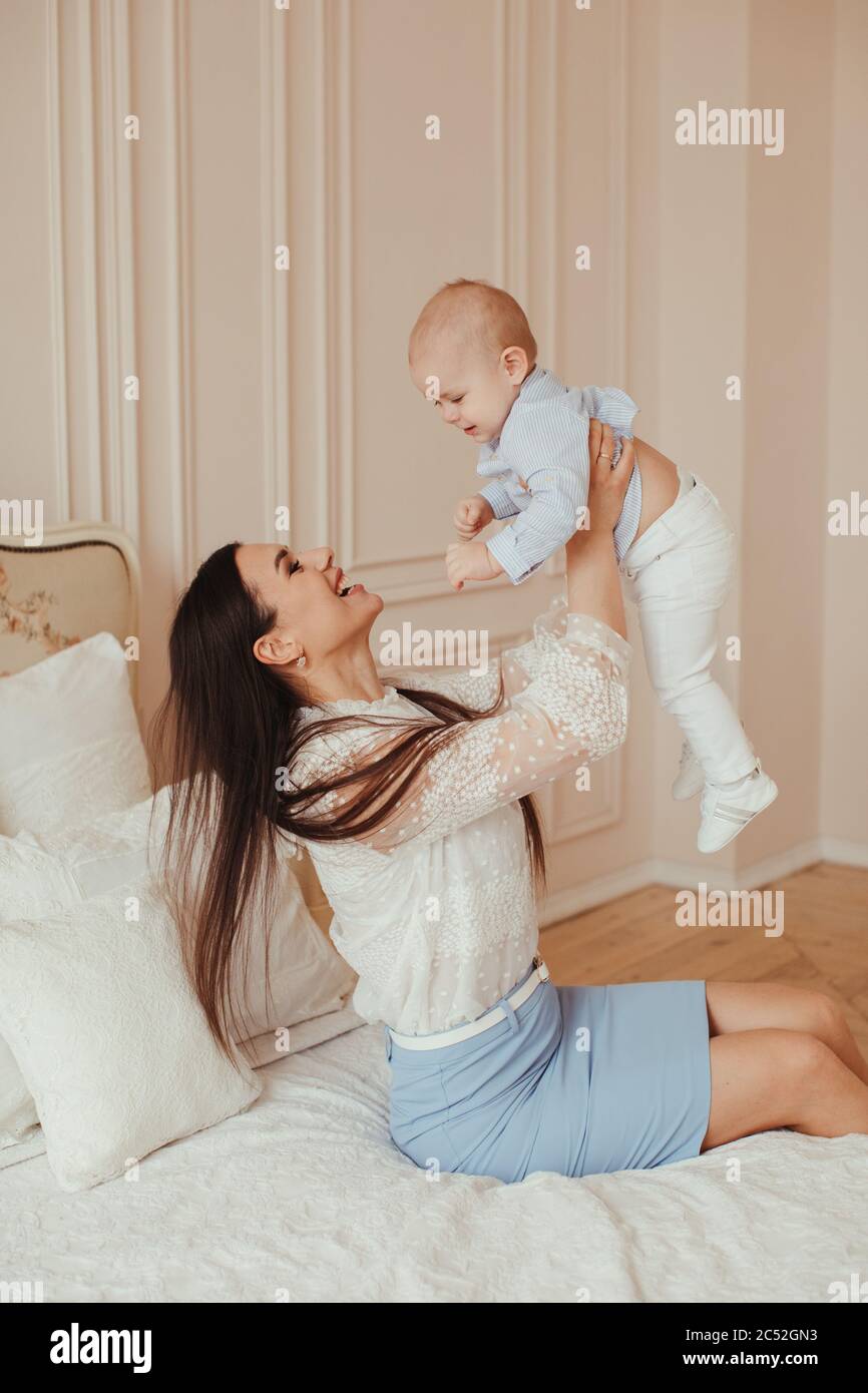 Baby women hi-res stock photography and images - Alamy