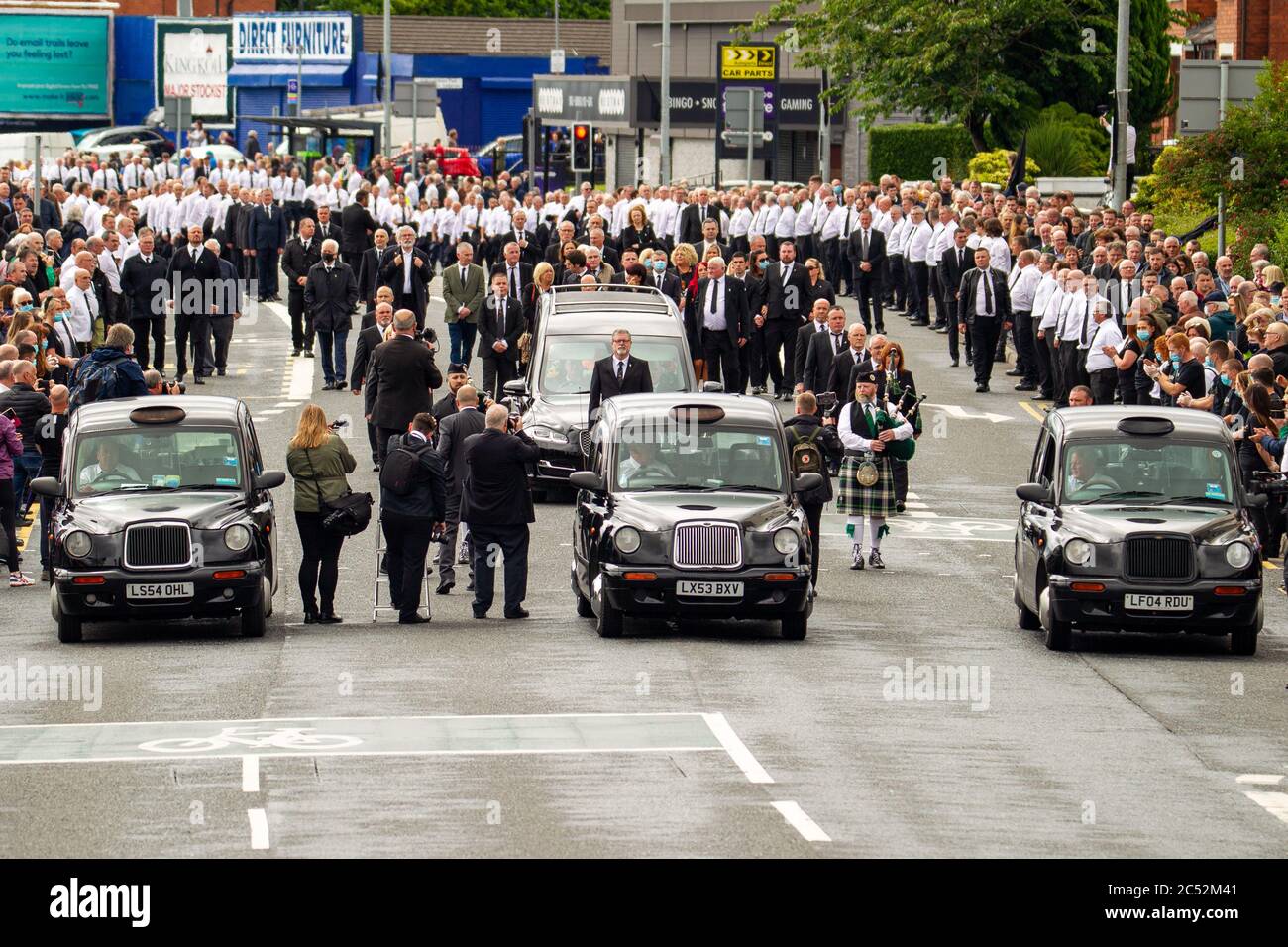Bobby storey funeral gerry adams hi-res stock photography and images ...