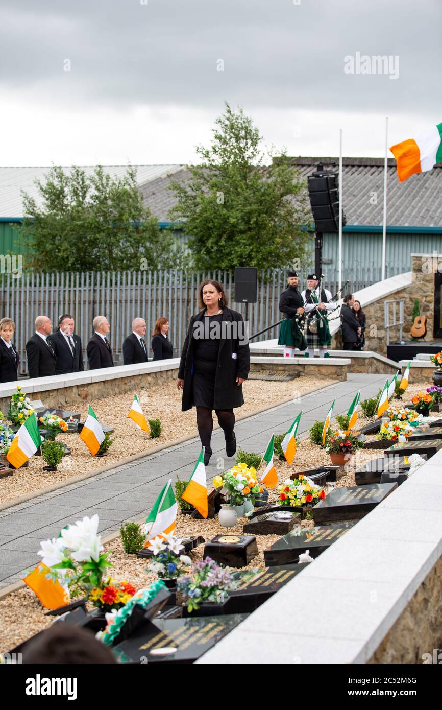 Bobby storey funeral gerry adams hi-res stock photography and images ...