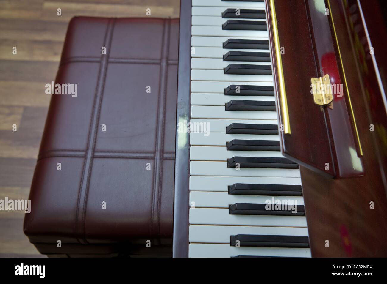 Piano keys and lock hi-res stock photography and images - Alamy