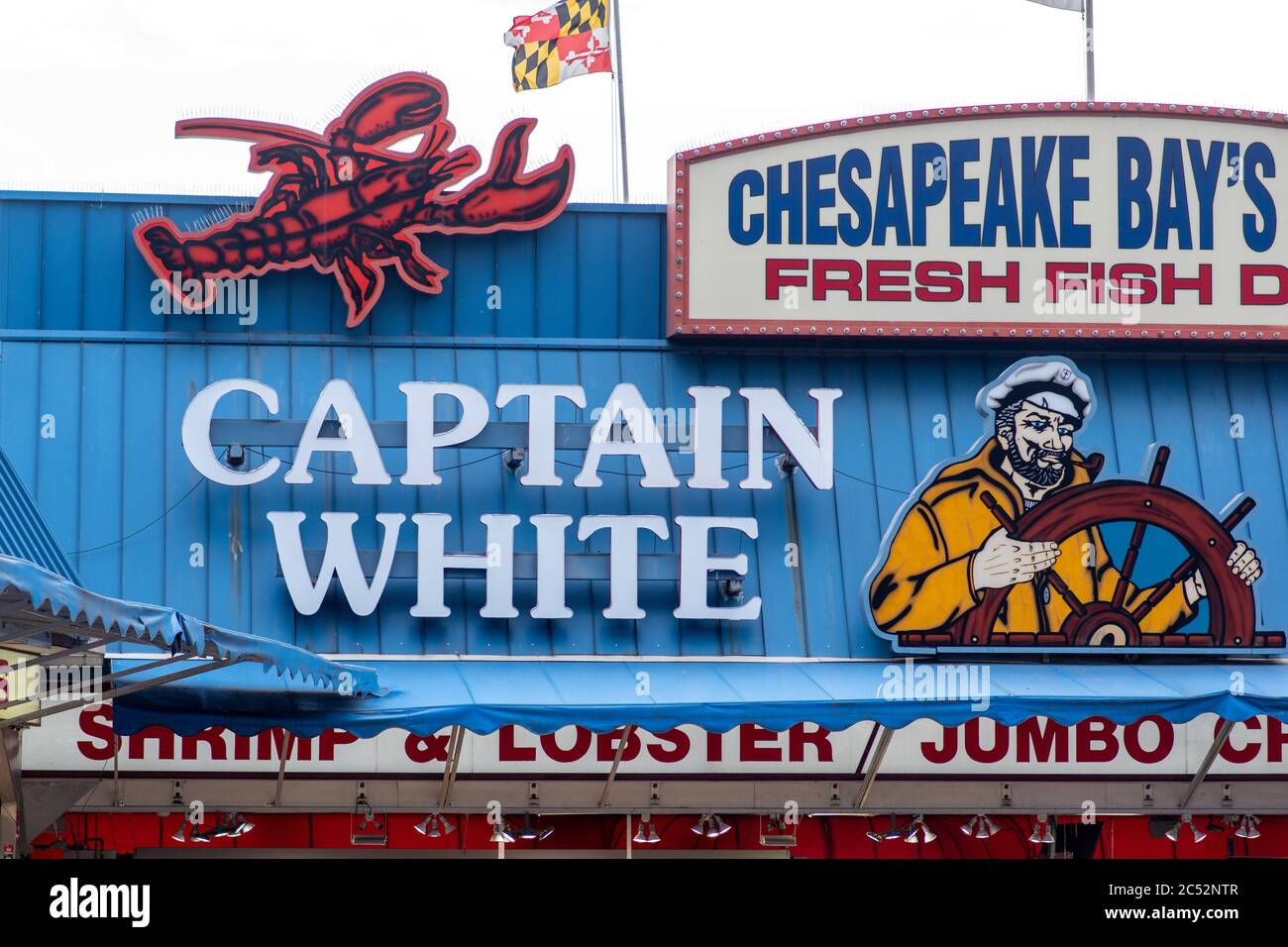 Captain white washington fish hi-res stock photography and images - Alamy