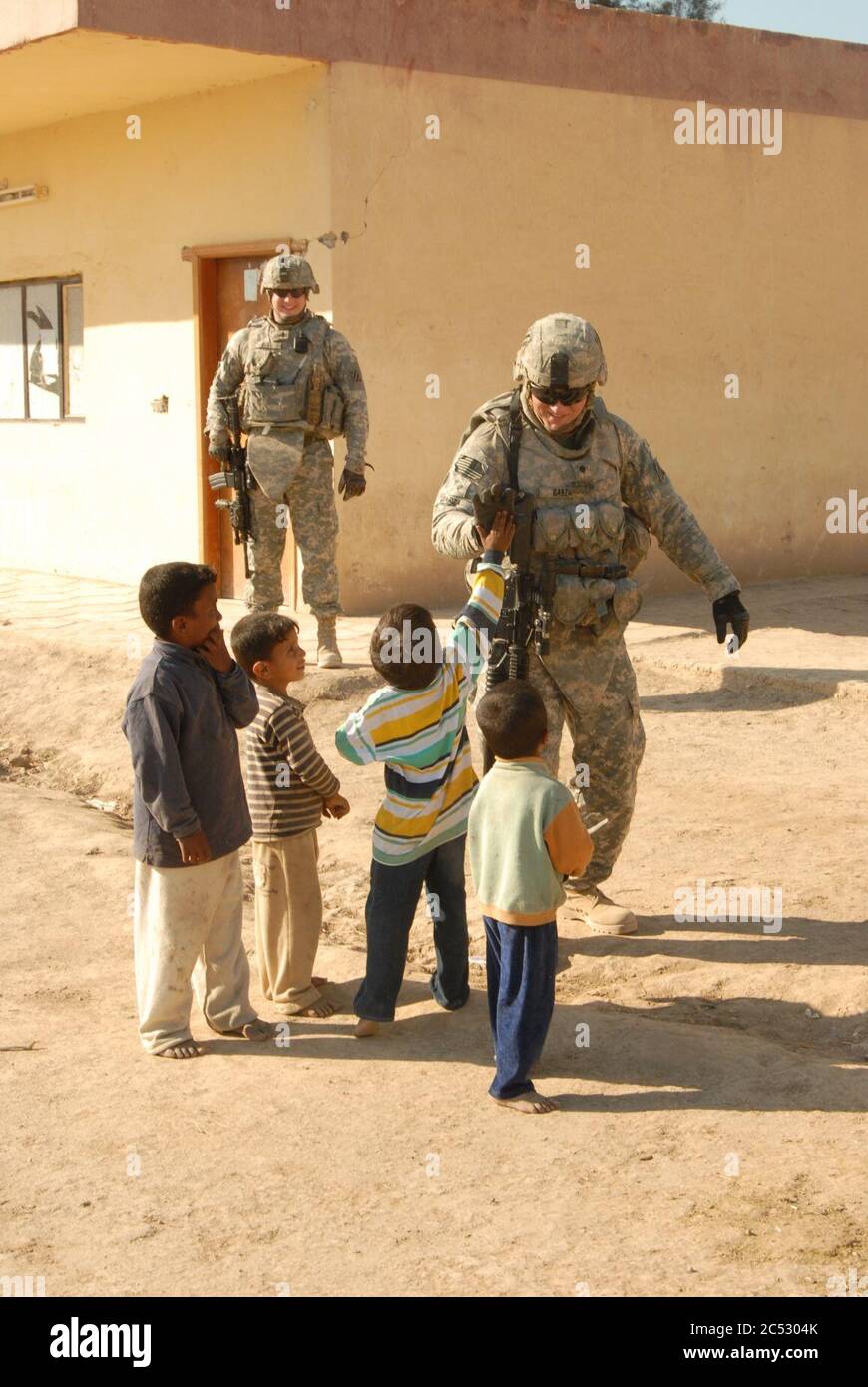Iraqi Rice Farmers Stock Photo - Alamy